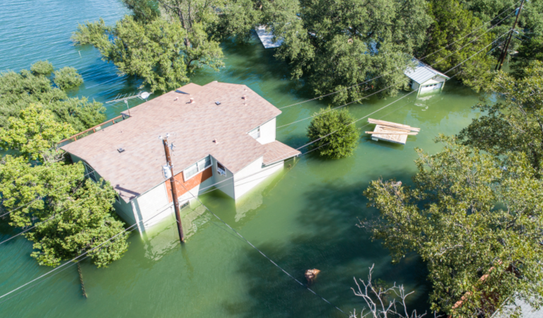 How to Use Drones for Insurance Inspections | Intellias Blog